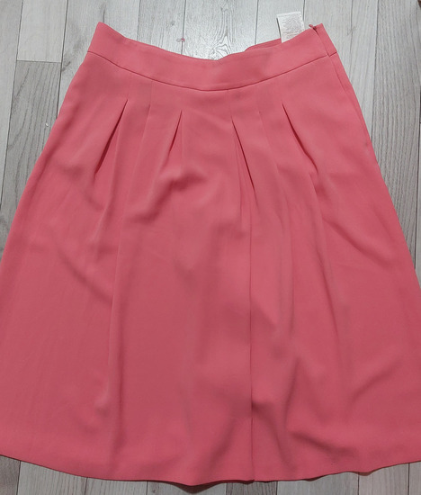 Roze suknja pantalone, kilote