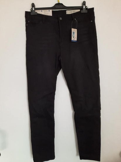 Pantalone farmerice Esmara 46 Novo