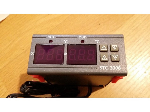 Termostat STC-3008 24VDC