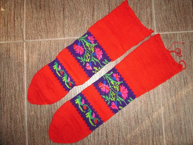 Stare etno čarape