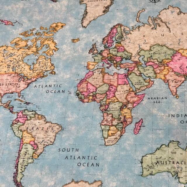 Dekor platno mapa sveta šarene zemlje140cm širina