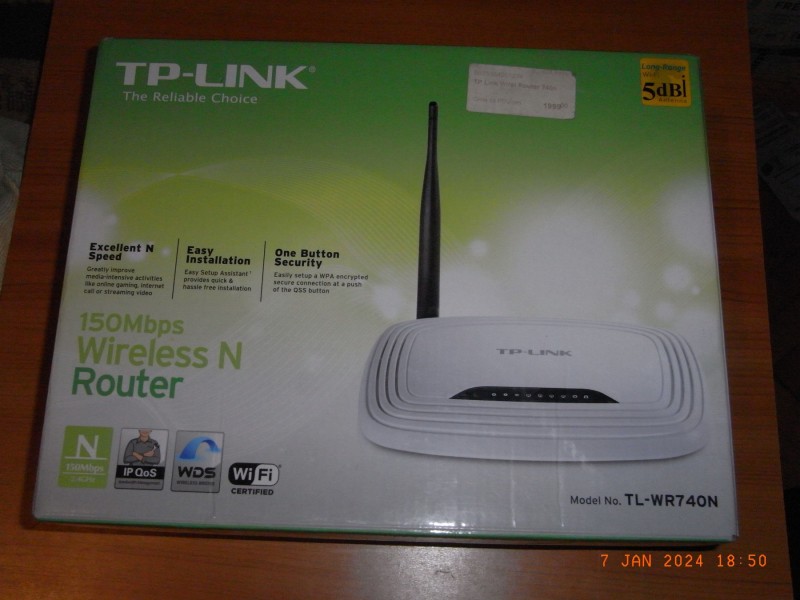 TP Link TL-WR740N Wireless Lite-N Router.