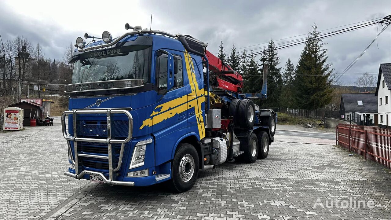 Volvo FH540 kamion za prevoz drva + šumarska prikolica