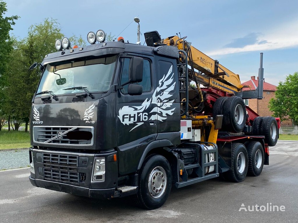 Volvo FH16 660 kamion za prevoz drva + šumarska prikolica
