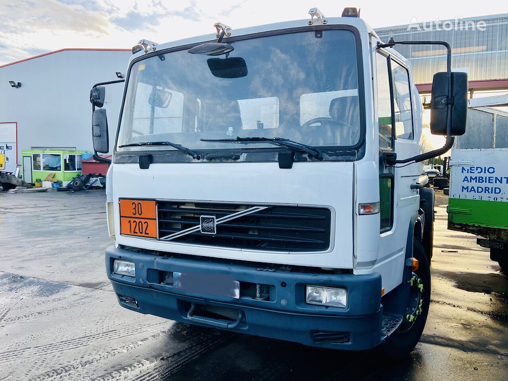 Volvo fl 618 autocisterna za gorivo