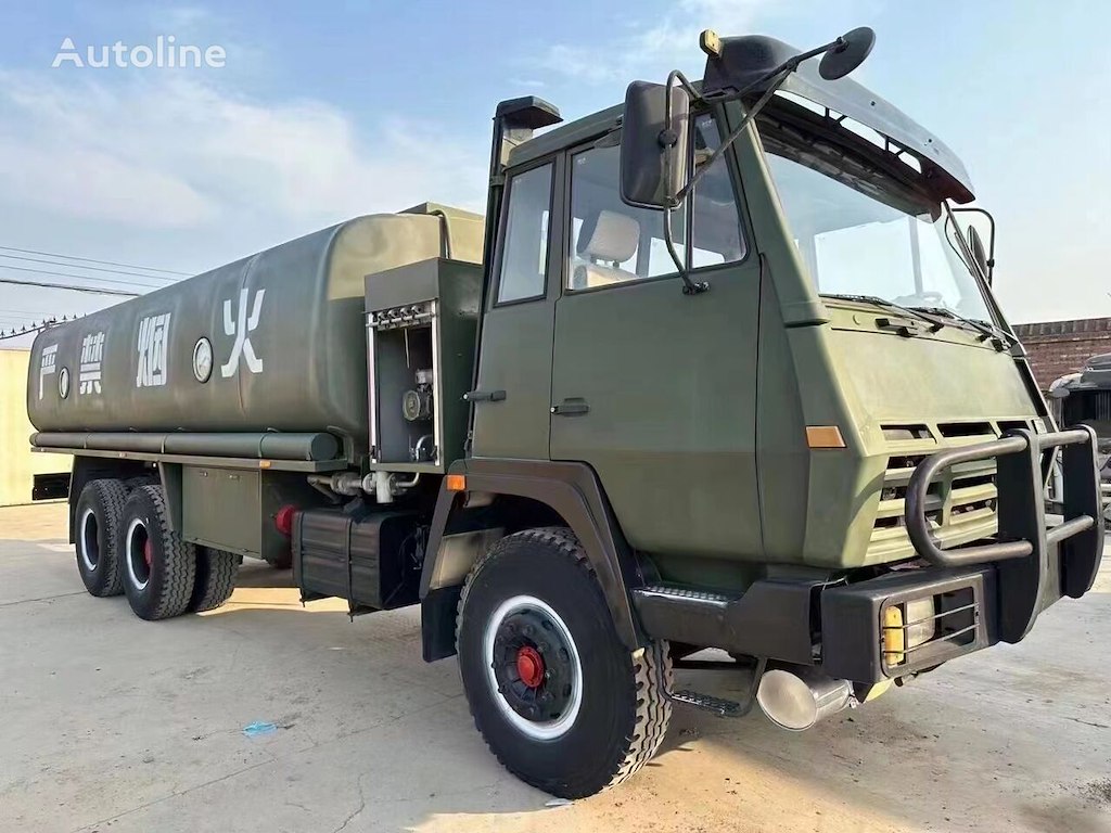 Steyr Oil tanker 30000L Military Retired Fuel Truck autocisterna za gorivo