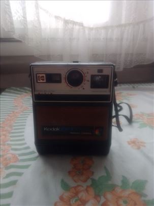 Analogni fotoaparat Kodak EK-100