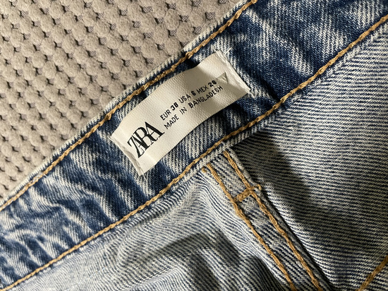 Zara mom jeans