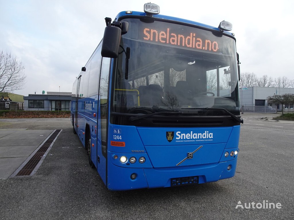 Volvo 8700, B12B, 55 Seats, Lift, Euro 5 prigradski autobus