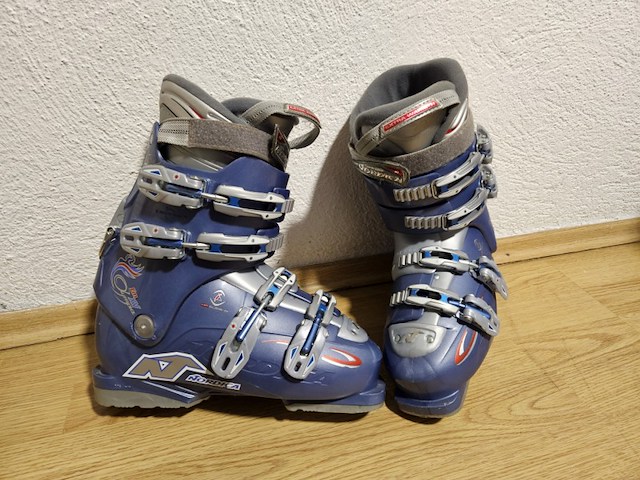 Pancerice Nordica Olympia EM XV br. 41 26.5 cizme Ski