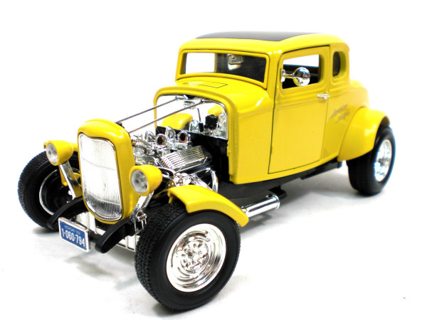 Metalni auto FORD HOTROD 1932, 1:18, Motormax Y