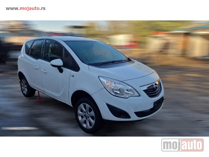 Opel Meriva B POLOVNI DELOVI a13dte