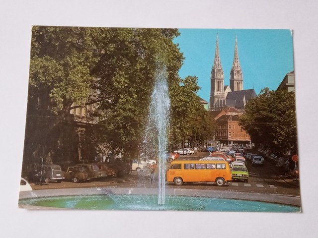 Zagreb - Fontana - Automobili - Kombi - Hrvatska -