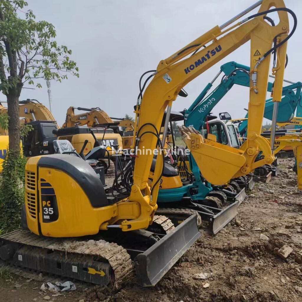 Komatsu PC35 mini bager