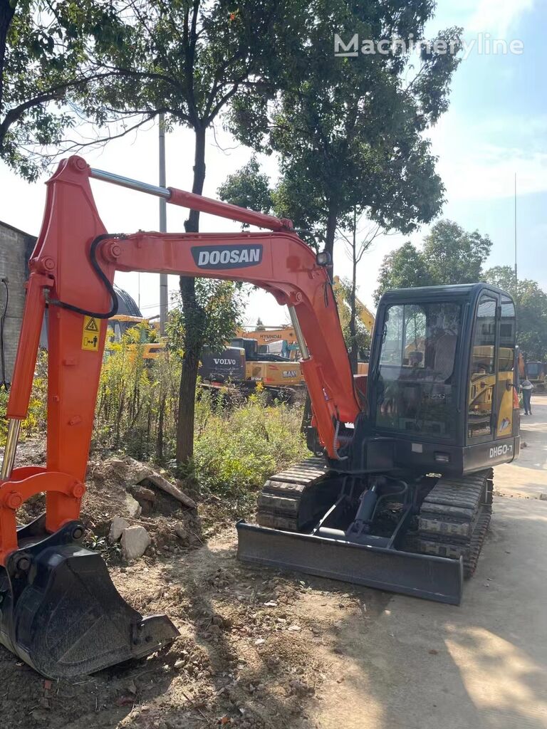 Doosan DH60-7 mini bager