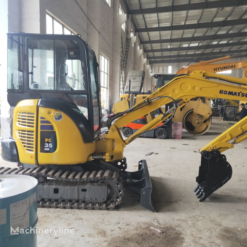 Komatsu PC35 mini bager