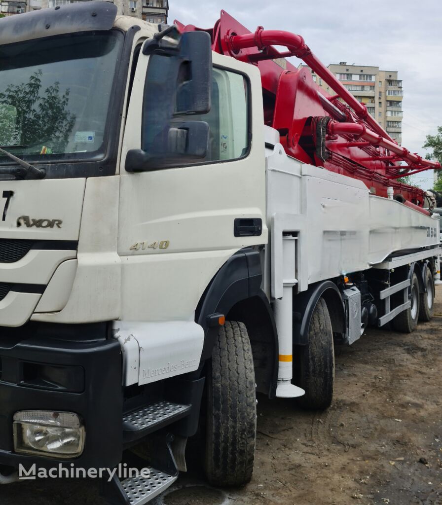 KCP 56 CX na šasiji Mercedes-Benz Axor 4140 pumpa za beton