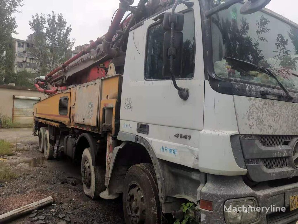 Putzmeister M56 na šasiji Mercedes-Benz pumpa za beton