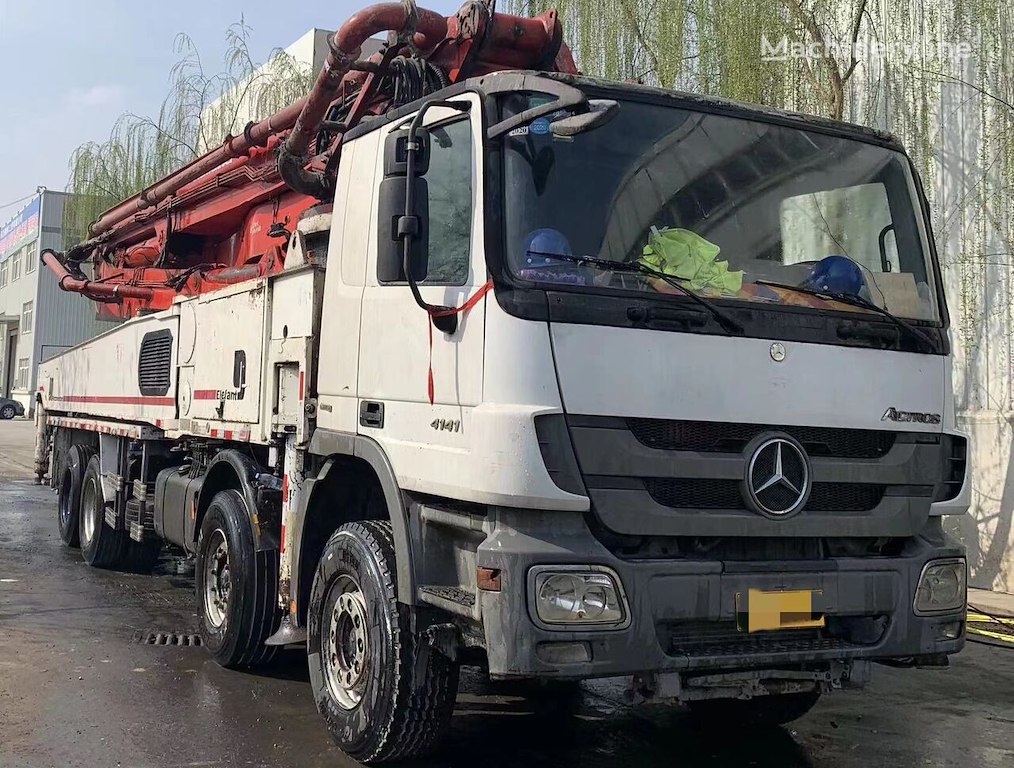 Putzmeister M56 na šasiji Mercedes-Benz pumpa za beton