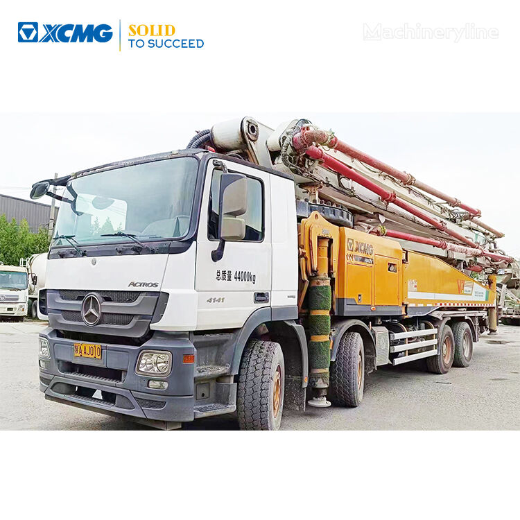 XCMG HB62V na šasiji Mercedes-Benz AROCS4146 pumpa za beton