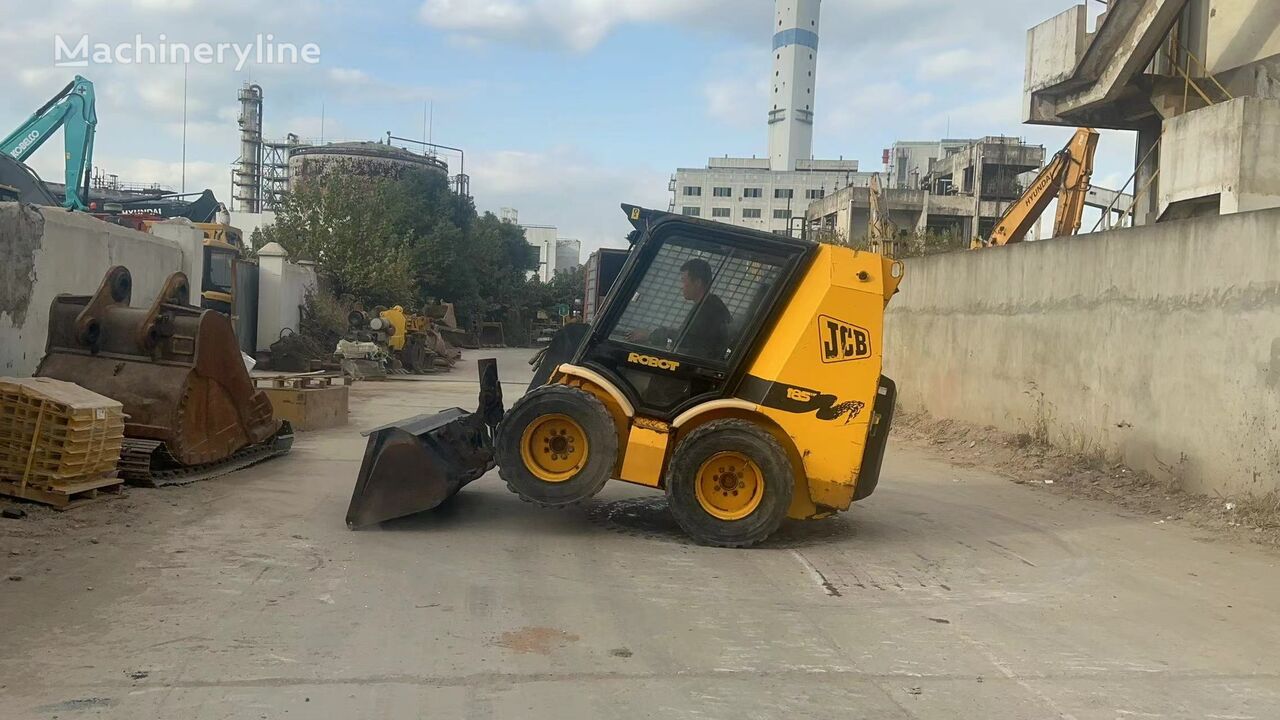 JCB 185 mini utovarivač