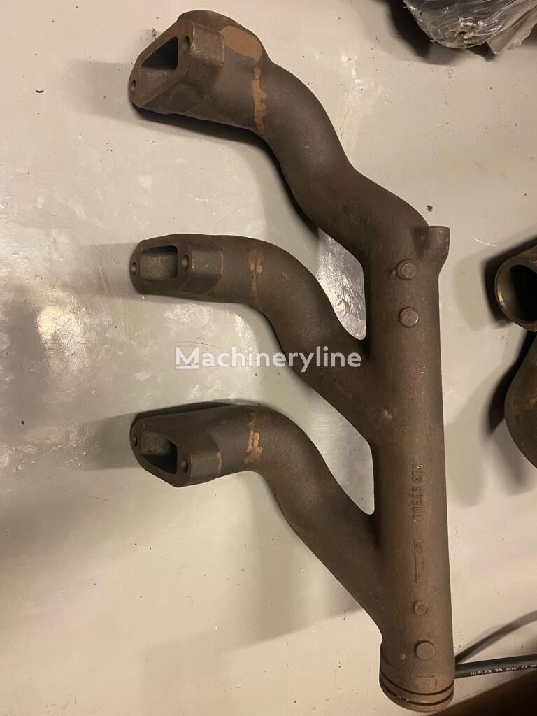 Coletor Escape/ Exhaust manifold O&K 1418155 za bagera