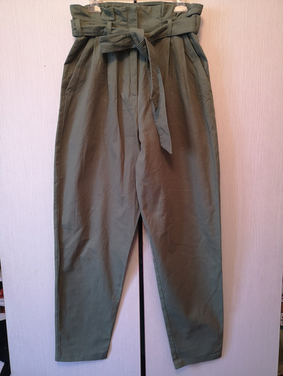 Pantalone visok struk