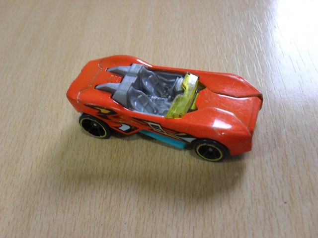 HOT WHEELS - CARBONIC