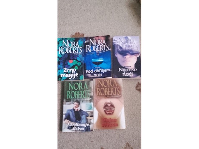Nora Roberts     5 knjiga