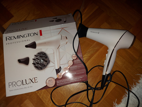 Remington Proluxe fen za kosu