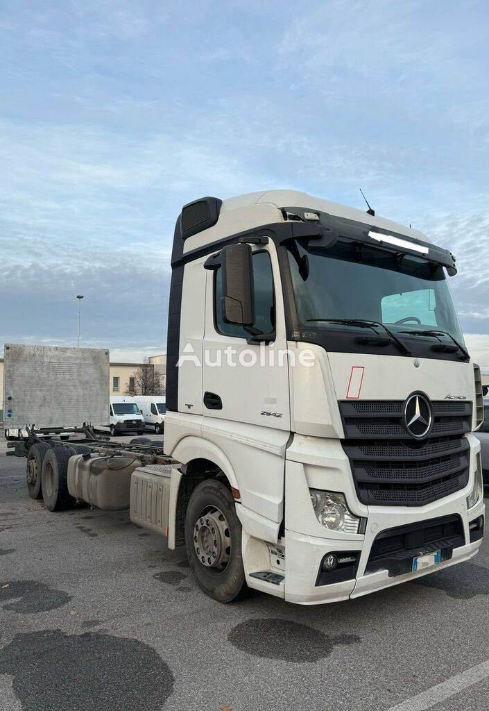 Mercedes-Benz Actros 2542 kamion šasija