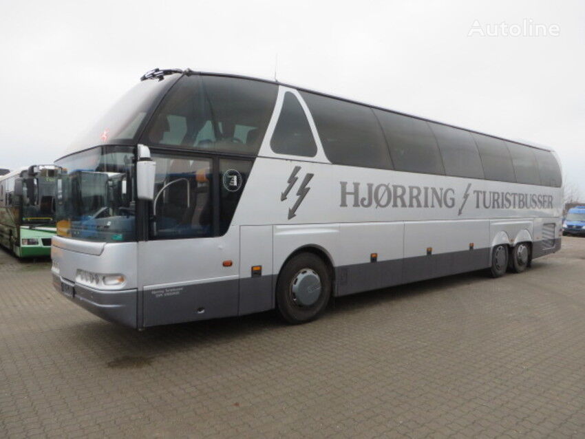 Neoplan Starliner N516/3 turistički autobus