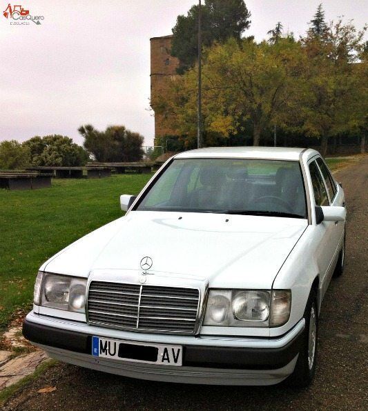 Mercedes-Benz E300 sedan