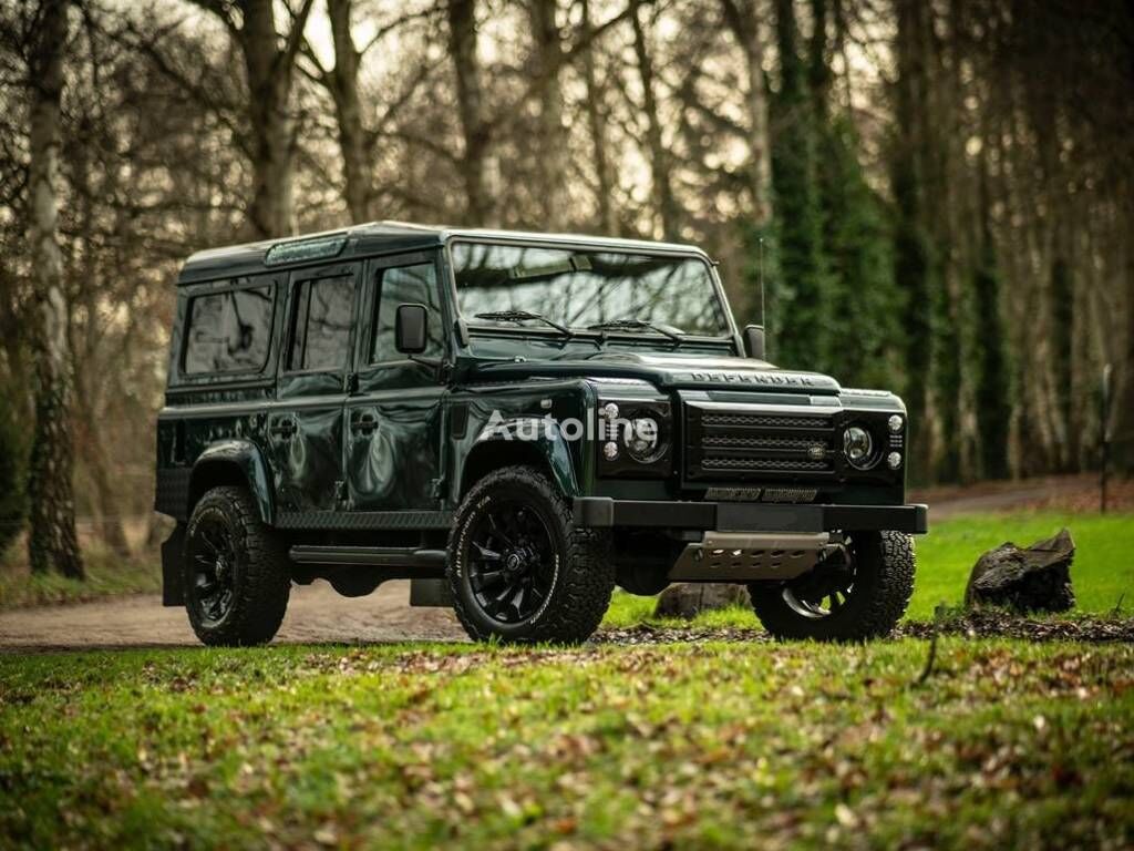 Land Rover Defender 110 Exclusive Edition terenac