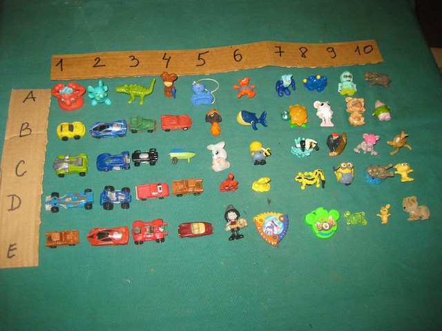 Kinder Surprise LOT 50 (50 kom. po vašem izboru)