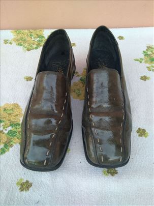 rieker kvalitetne cipele od lak kože br 39