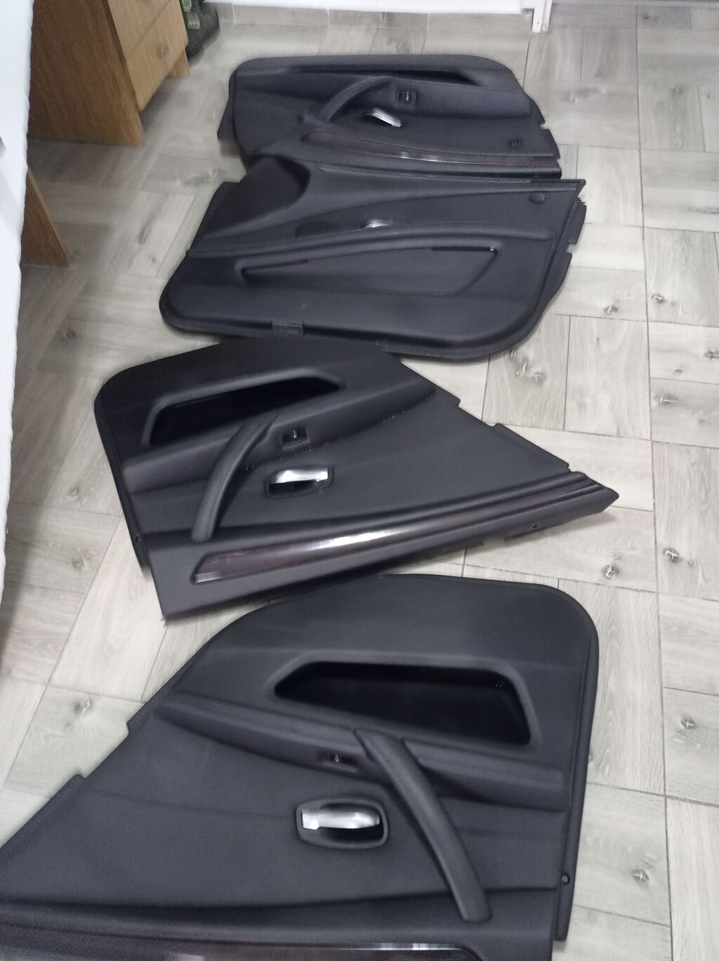 Tapaciri komplet zvucnici podizaci i vazdusni jastuci za BMW e60 i