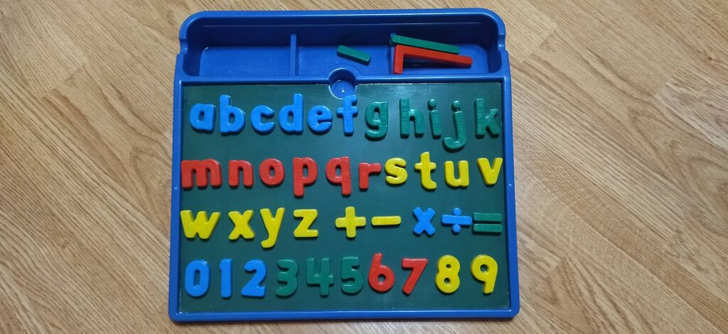 2 magnetne table za decu Magnetna tabla sa slovima i brojevima, svi