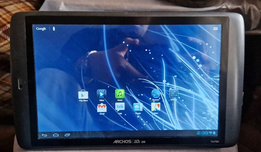 ARCHOS 10.1 G9 Turbo tablet u besprekornom stanju sa ODLICNOM baterijom punog kapaciteta trajanja! Tablet je veoma veliki 10.1inc sa Android operativnim sistemom, odlicnim ekranom bez ostecenja sa...