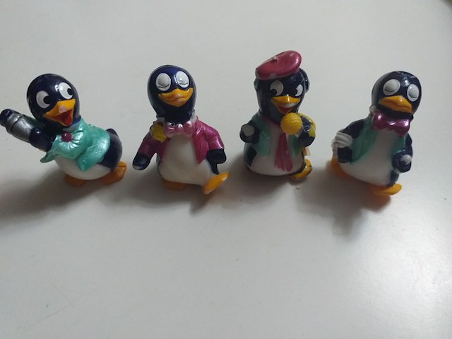 Cetiri pingvina