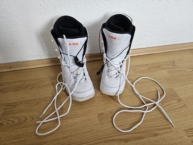 Zenske Buce cizme za SnowBoard FireFly 26.0 br. 40 1/2
