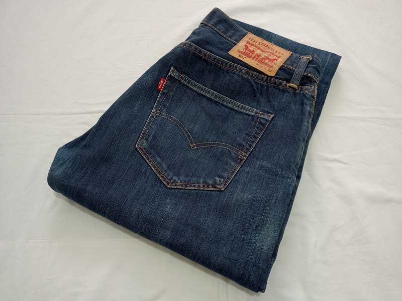 Levis 501 - Regular Fit Jeans