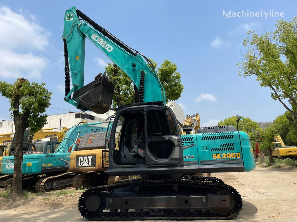 Kobelco SK200 D bager guseničar