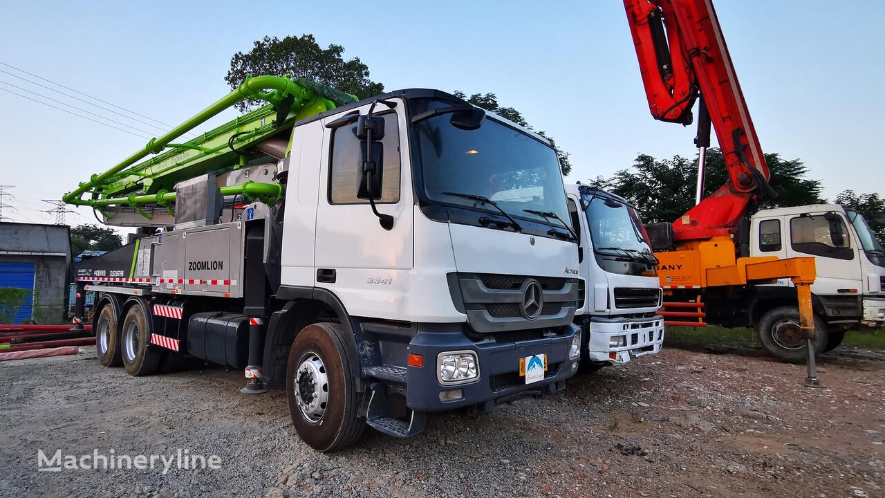 Zoomlion 38m X-5RZ Euro 3 na šasiji Mercedes-Benz Actros 3341 pumpa za beton