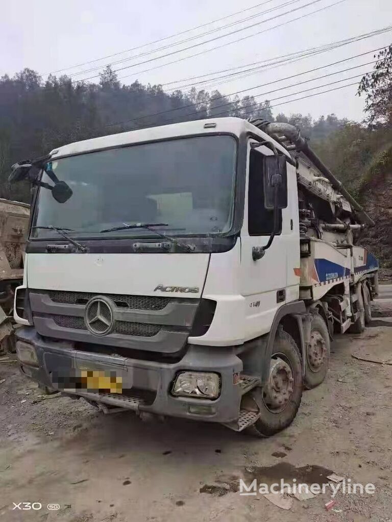 Zoomlion ZLJ5418THB na šasiji Mercedes-Benz Actros pumpa za beton