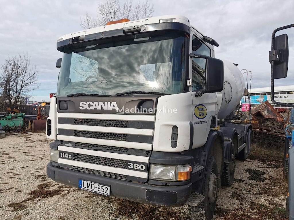 Scania P114 CB kamion s mešalicom za beton