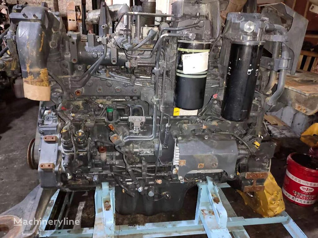 Komatsu SAA6D125E-6 motor za bagera