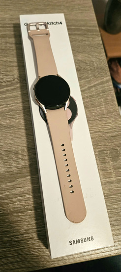 Samsung watch 4 pink gold