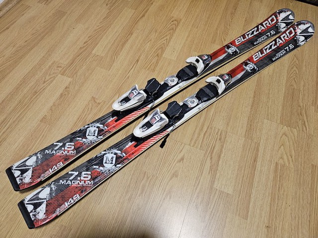 Skije Blizzard Magnum CrossFire 7.6 149cm r12m Marker L