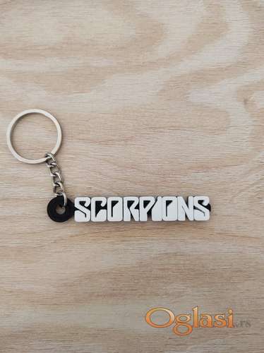 Scorpions bend privezak za kljuceve